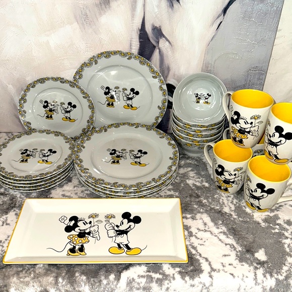 Disney | Dining | Disney Mickey And Minnie Mouse Spring Summer Dinner ...